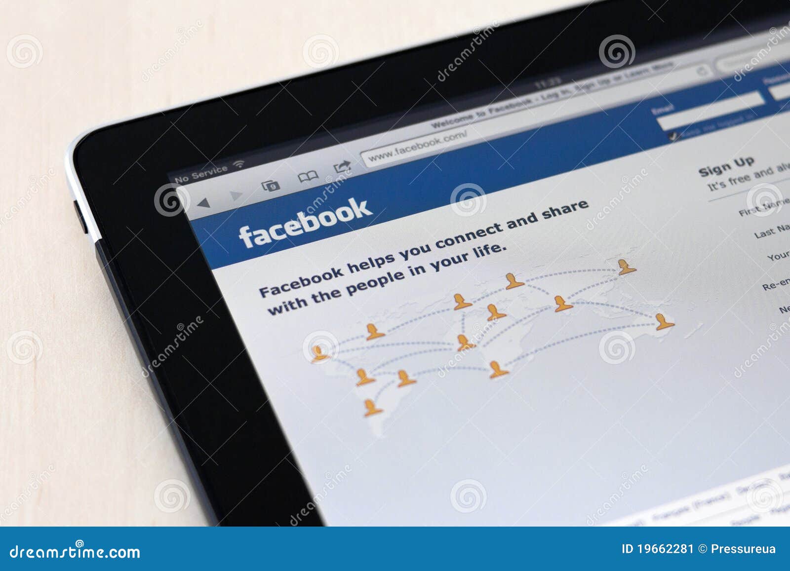 Apple Ipad Showing Facebook Start Page Editorial Photo - Image of ...