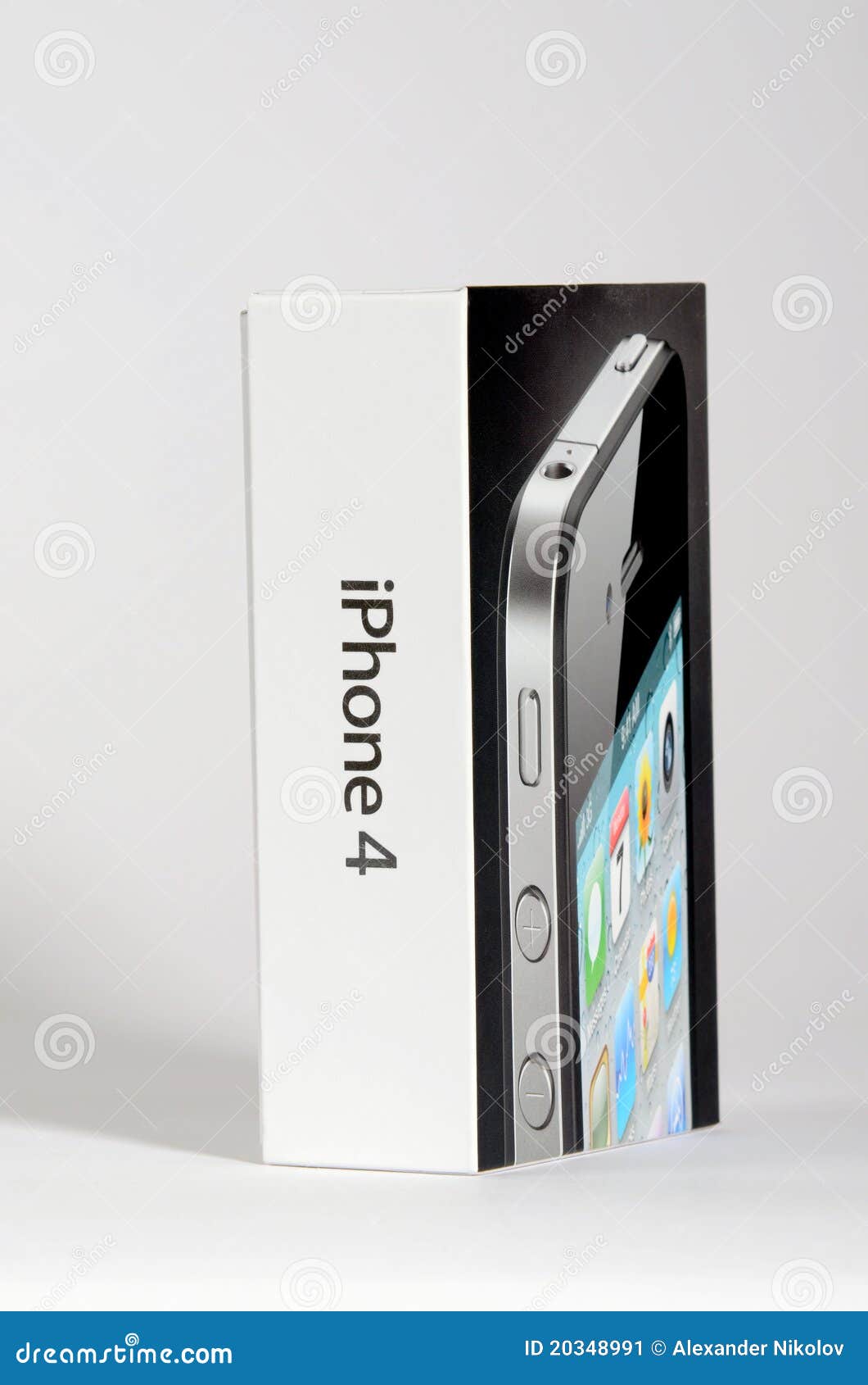 Apple Iphone 4 Box editorial photo. Image of business - 20348991