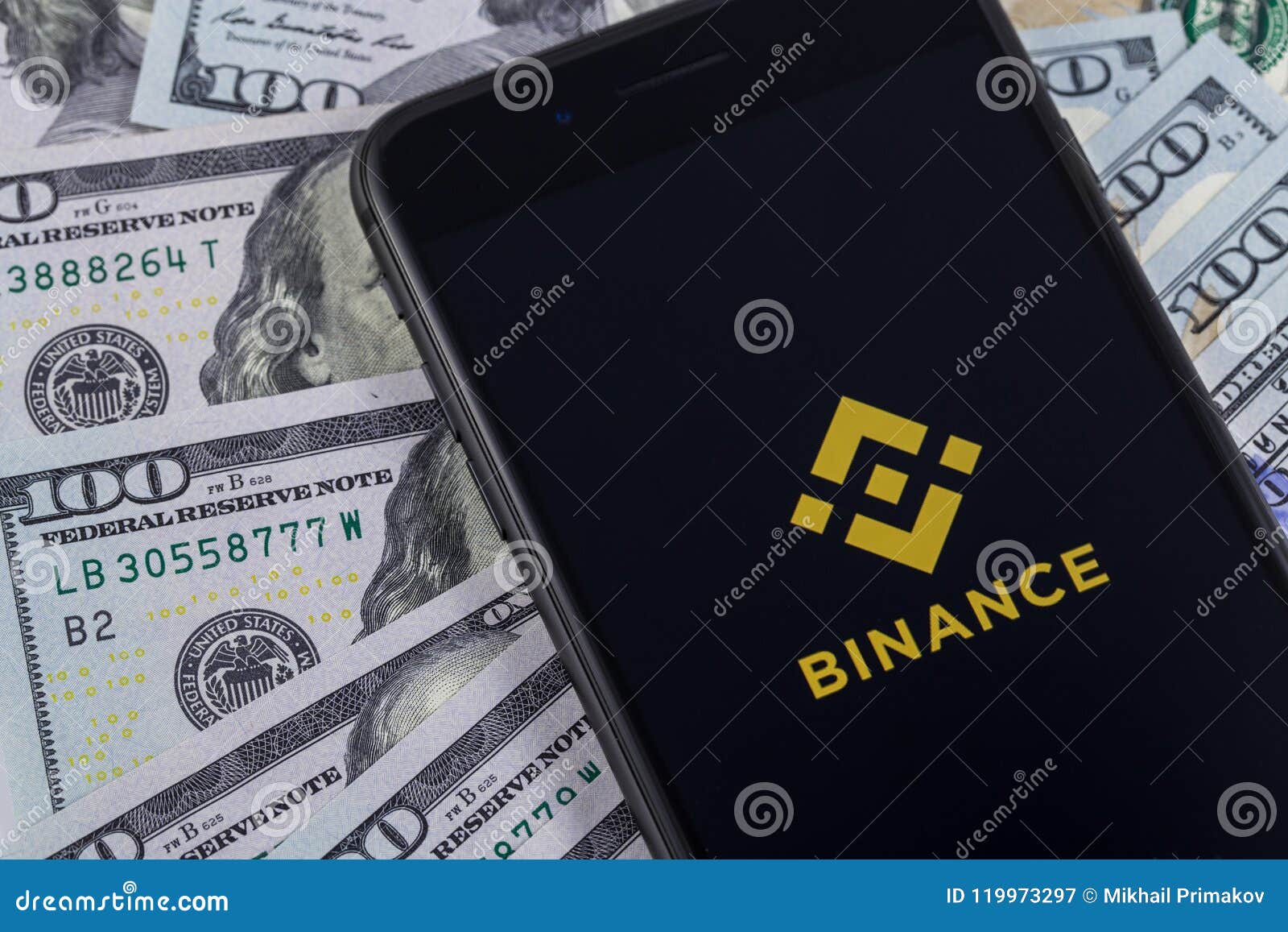 Binance Logo Mobile App On Screen Editorial Photo | CartoonDealer.com ...
