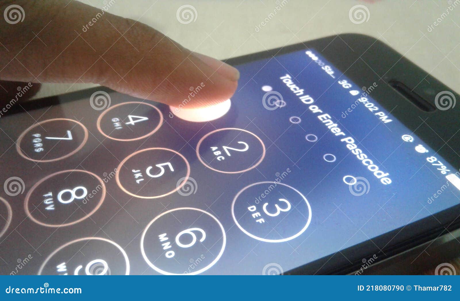 Apple IPhone Enter Passcode Screen Stock Photo - Image of smartphone ...