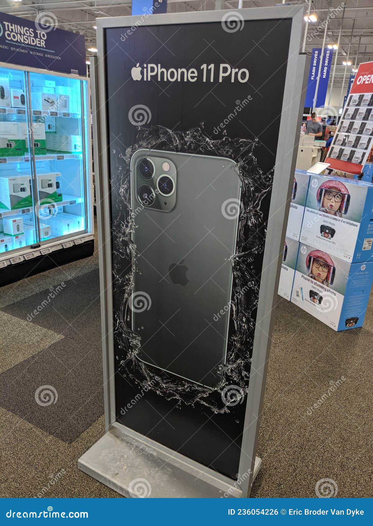 Apple IPhone 11 Pro Ad Inside a Best Buy Editorial Photo - Image of ...