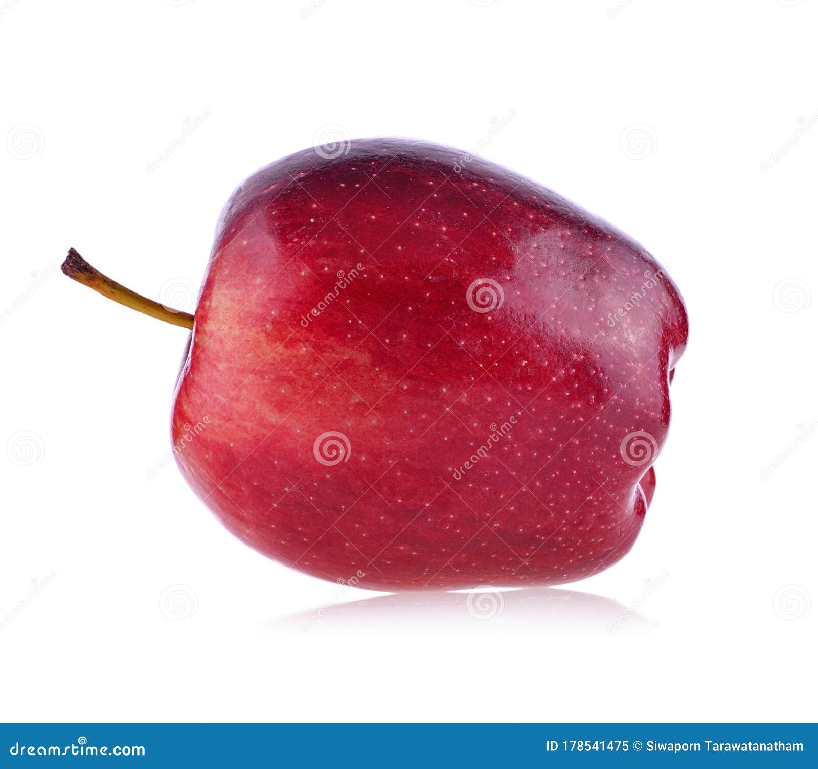 Apple Isolated on White Background Stock Image - Image of white, apple ...