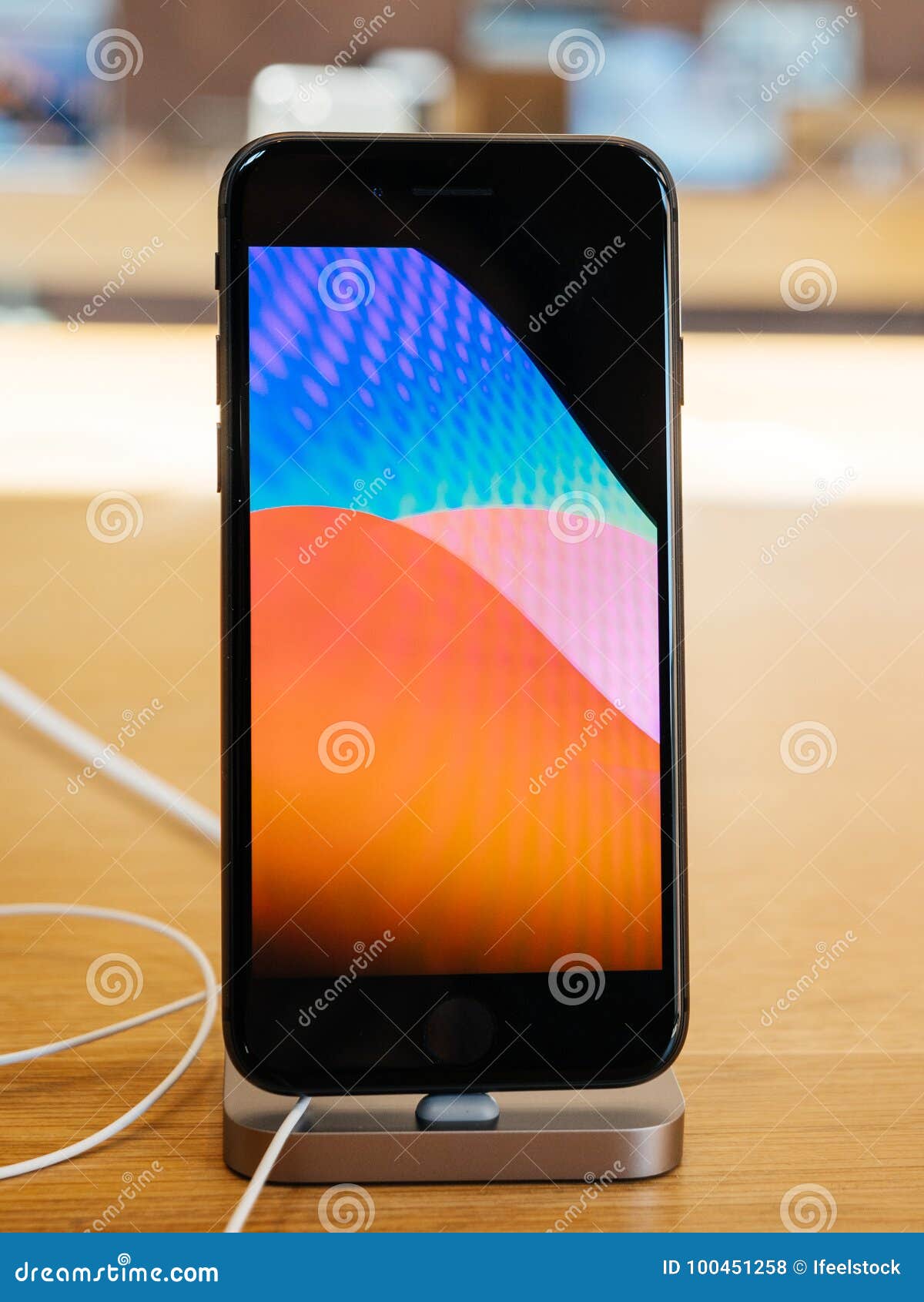 Apple Logo Demo Mode On Oled Screen Of The New Iphone 8 And Iphone 8