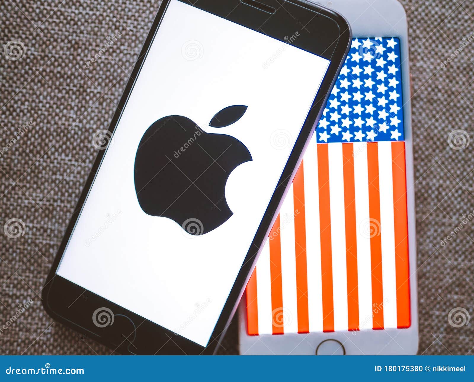 Apple Logo and USA Flag on Screen Iphone. Editorial Image - Image of ...