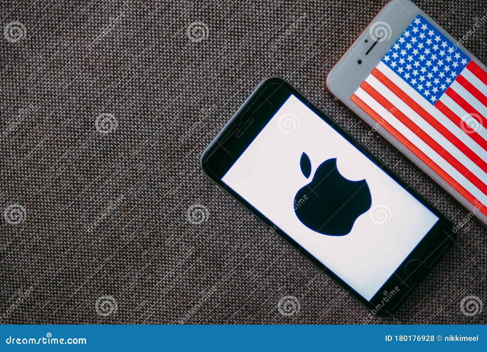 Apple Logo and USA Flag on Screen Iphone. Editorial Stock Photo - Image ...