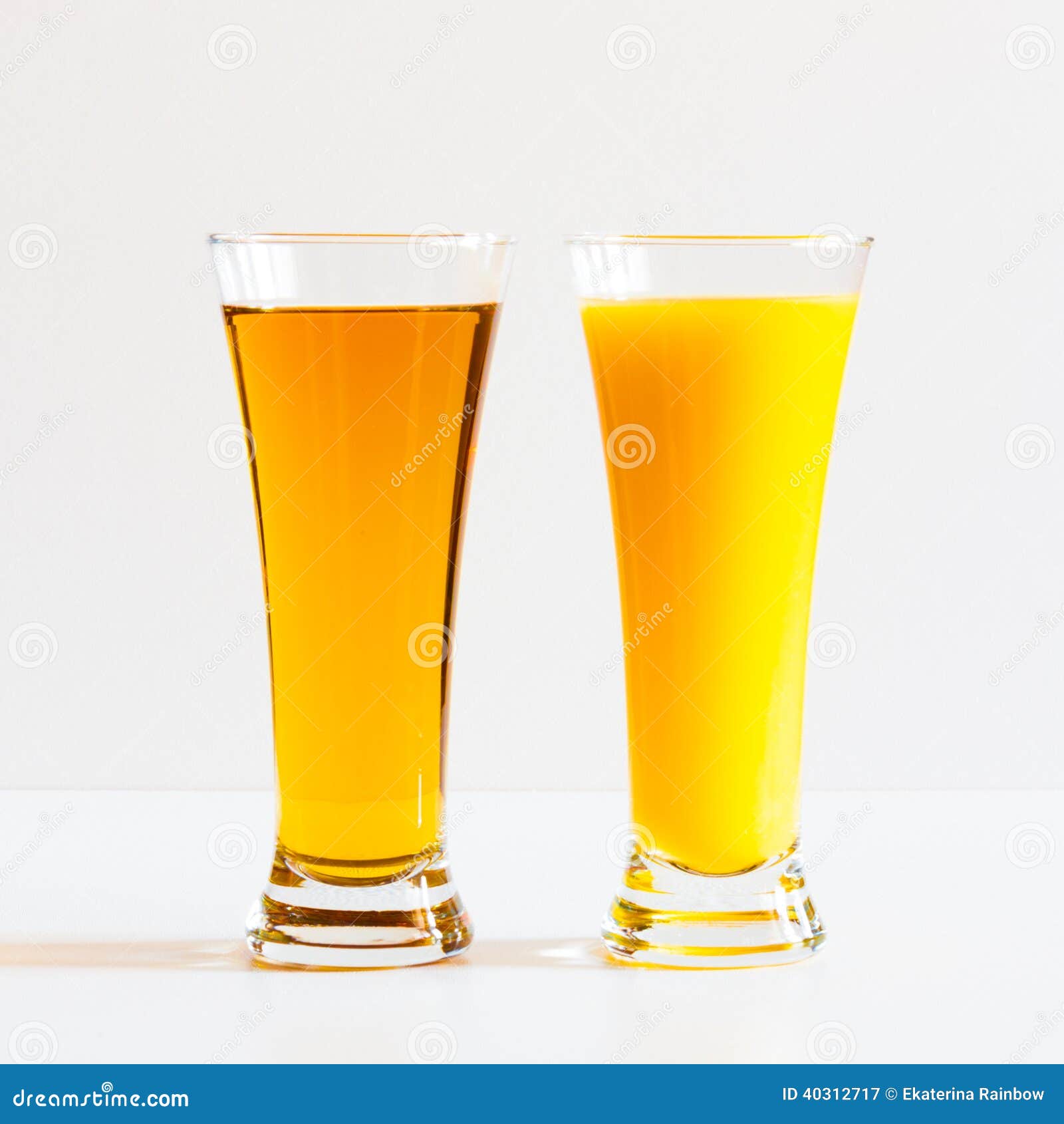 Apple and orange juice stock image. Image of apple, macro - 40312717