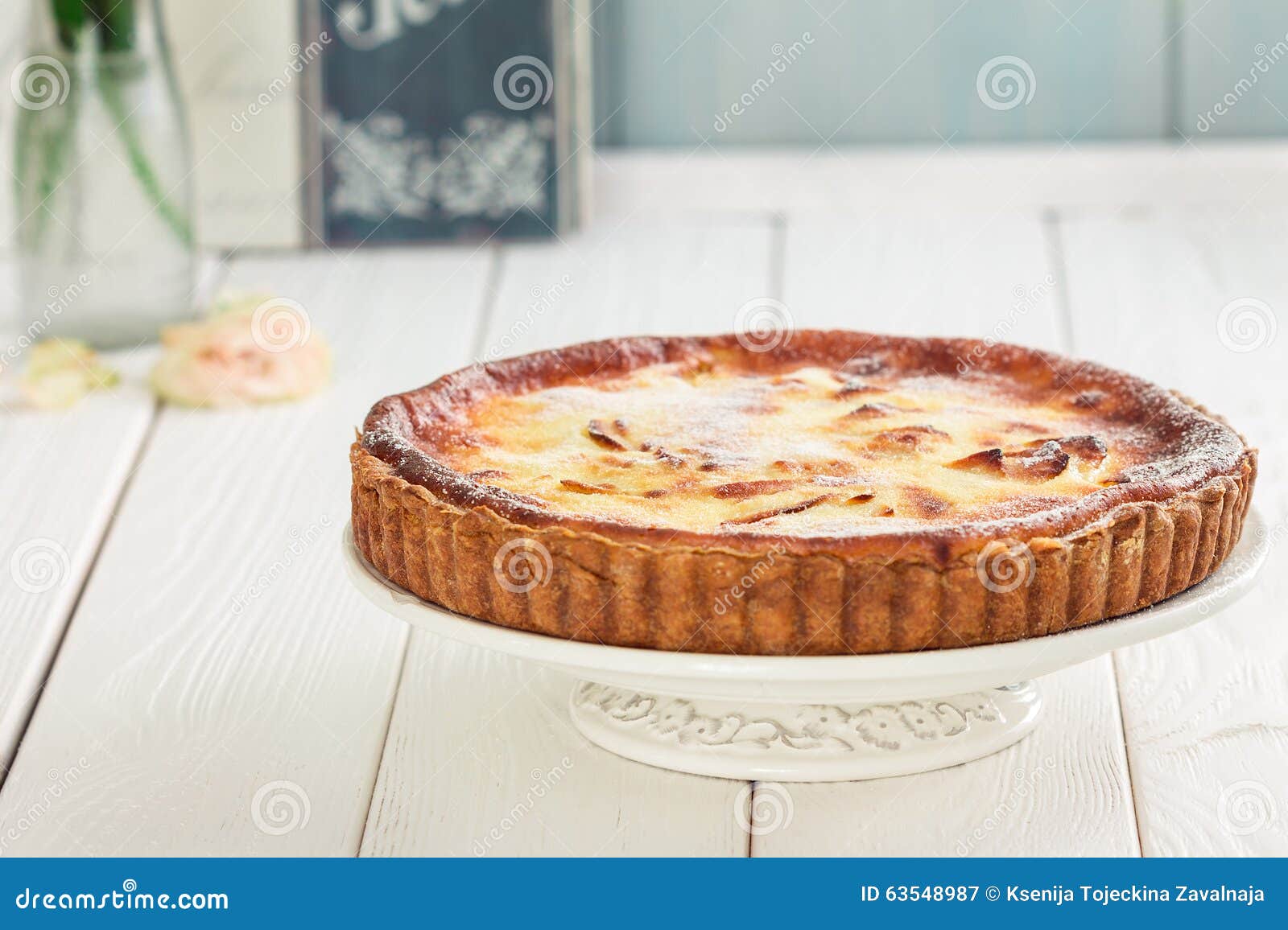 Apple Pie On A Table Royalty-Free Stock Photography | CartoonDealer.com ...