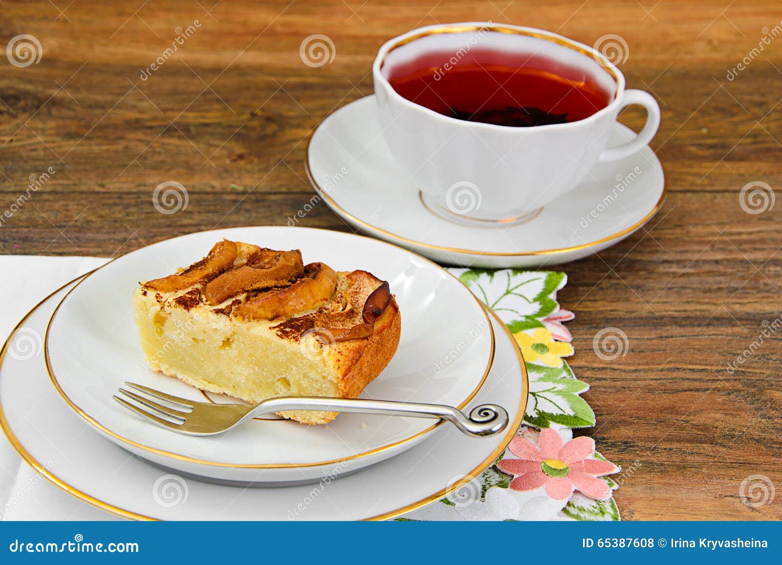 Apple Pie with Tea Cup on Woody Backfround Stock Photo - Image of color ...