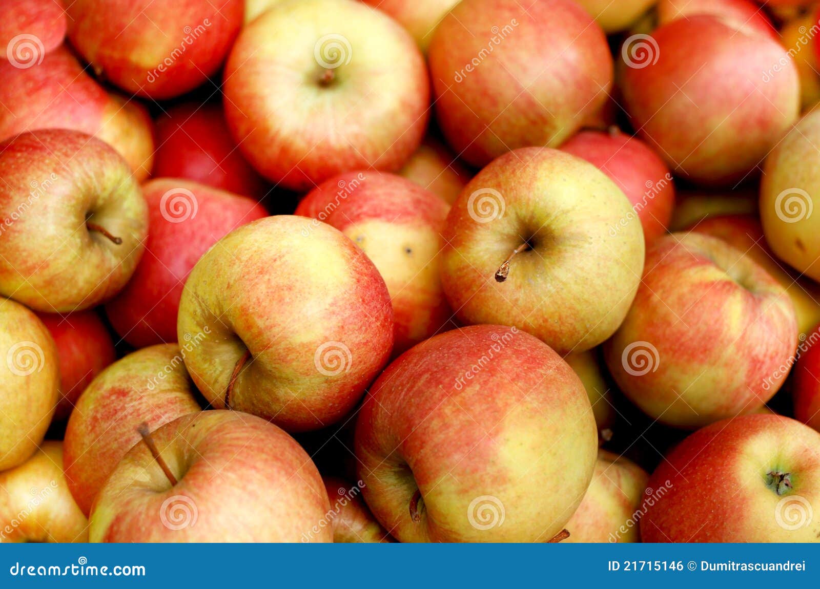 Apple pile stock photo. Image of marker, apples, supermarket - 21715146