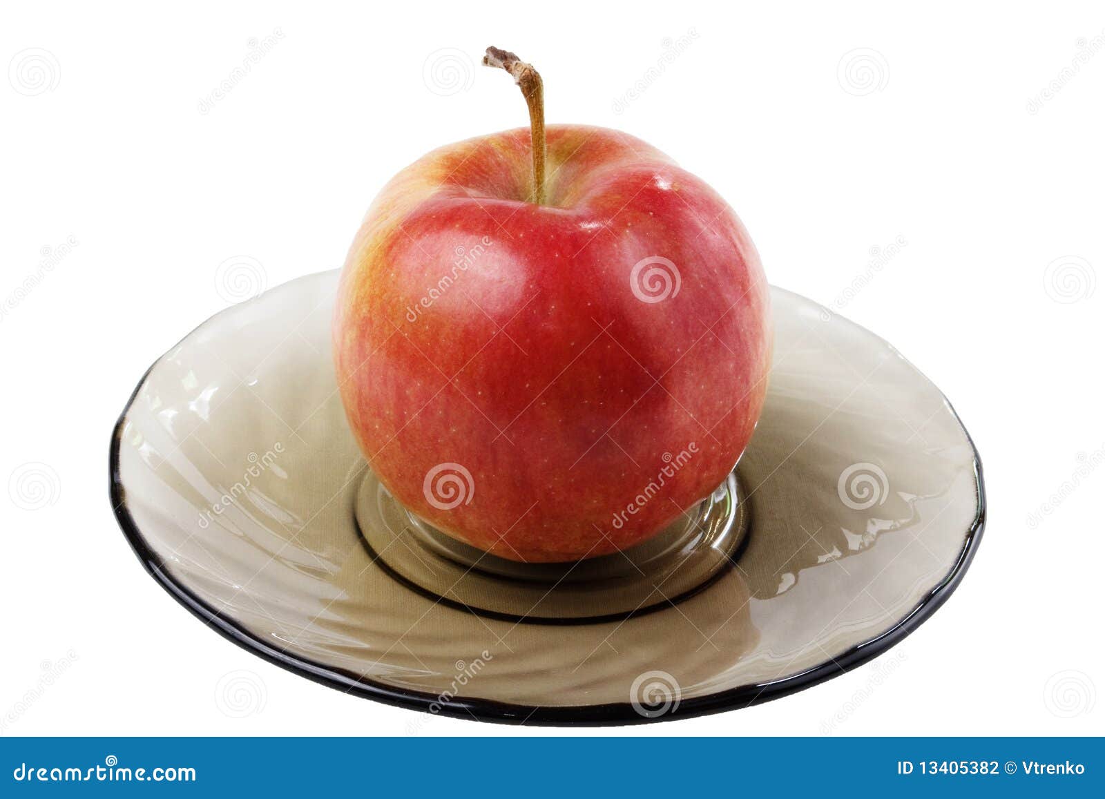 Apple on a Plate (sideways) Stock Photo - Image of harmony, glass: 13405382