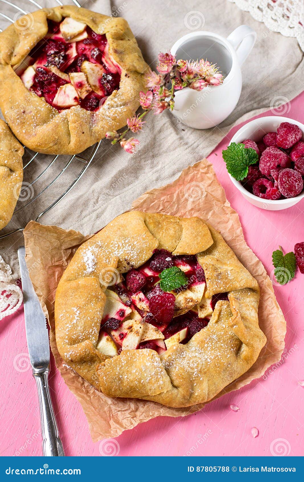 Apple Raspberry Tart Pie with Shortcrust Pastry Stock Photo - Image of ...