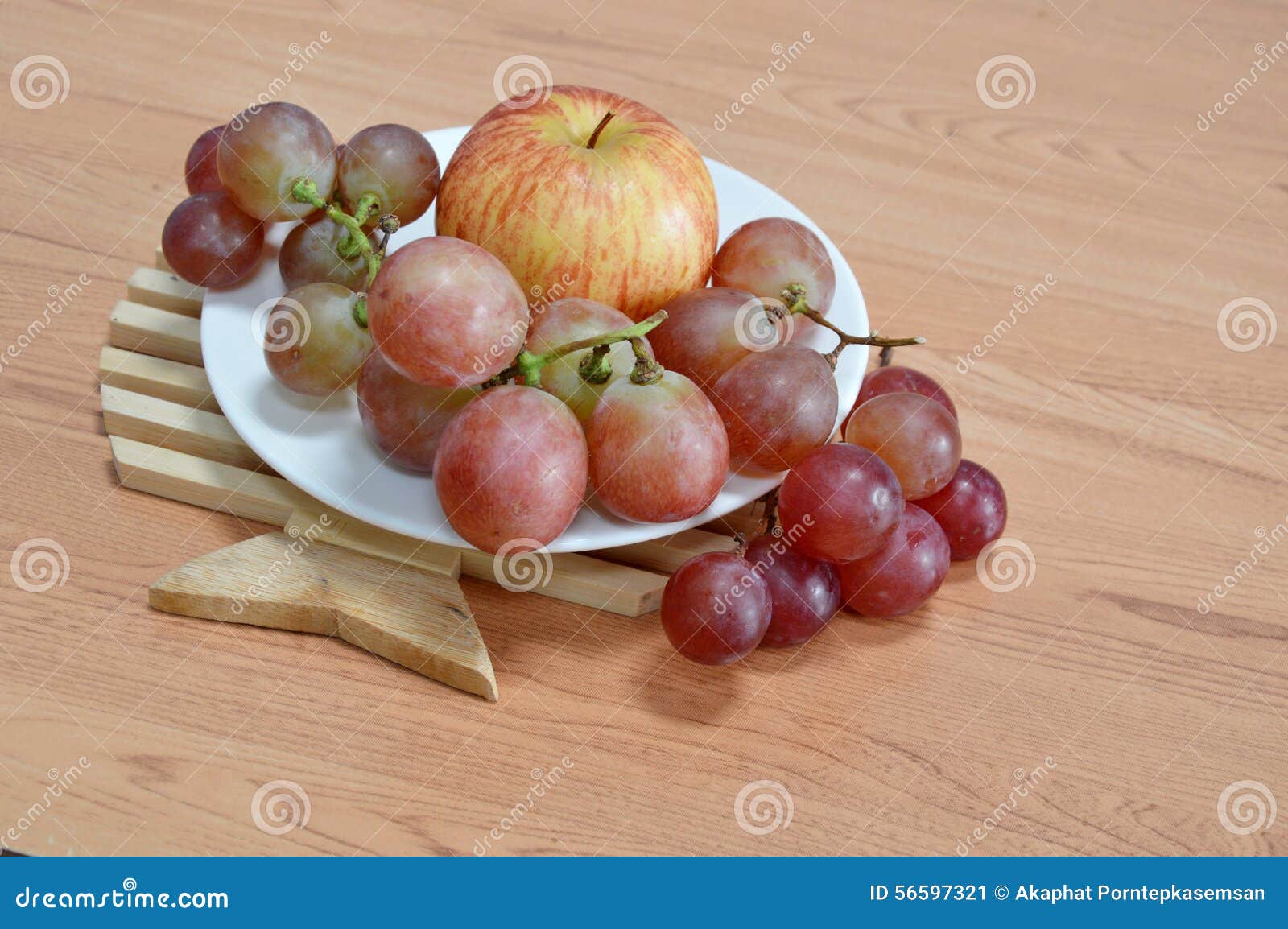 Apple and red grape stock image. Image of apple, sour - 56597321