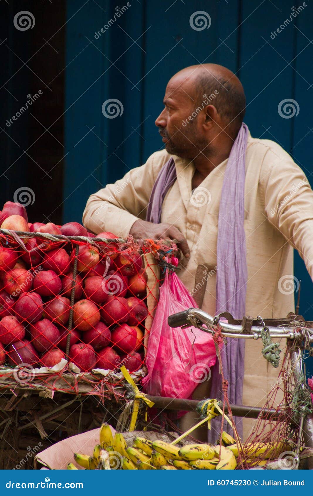 Apple Seller, Kathmandu, Nepal Editorial Image - Image of apples, hindu ...