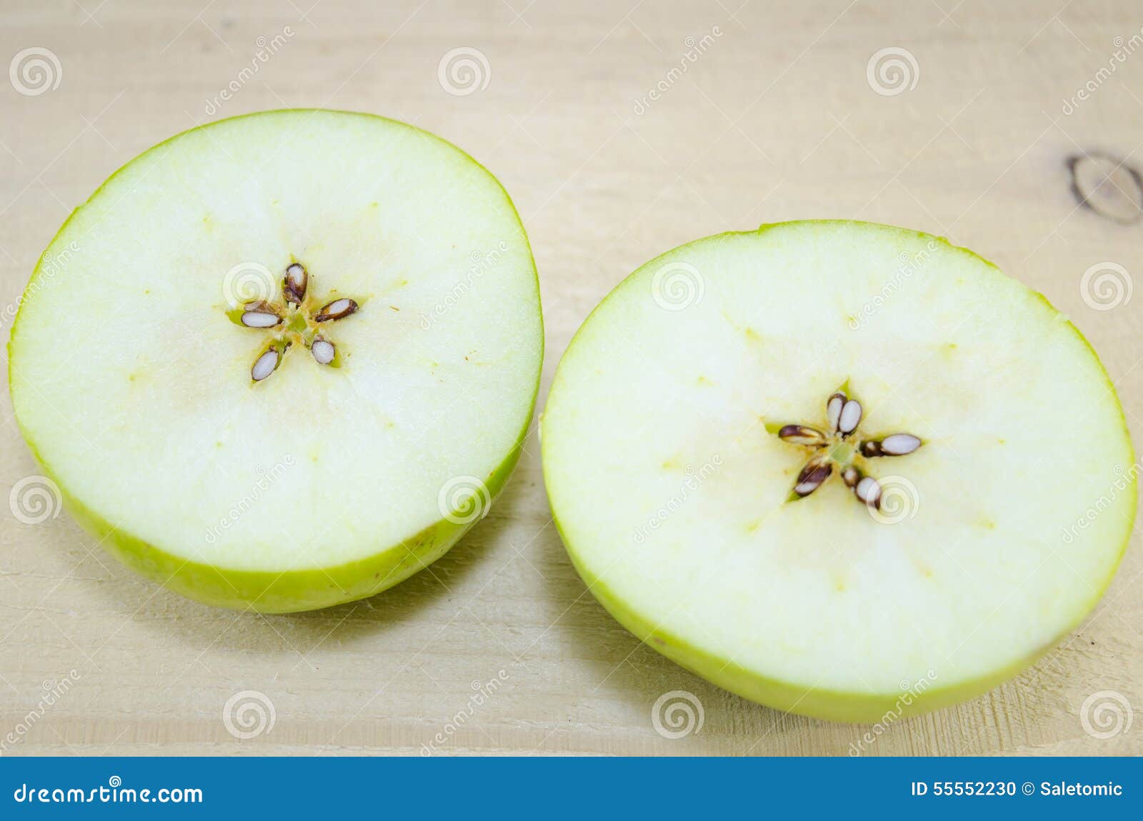 Apple Sliced in Thin Pieces Stock Photo - Image of fruit, green: 55552230
