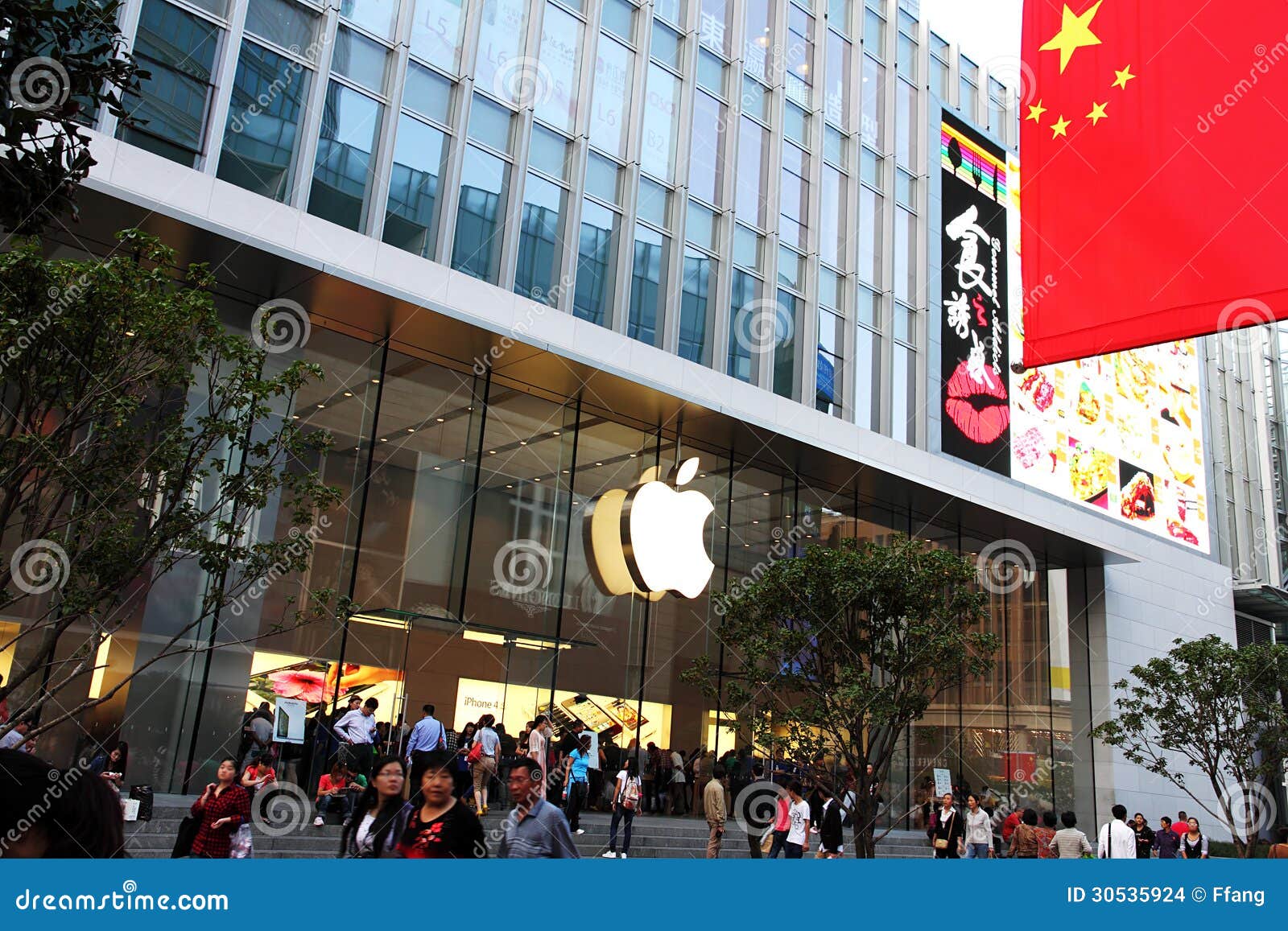 Apple Store in Shanghai editorial stock image. Image of interior - 30535924