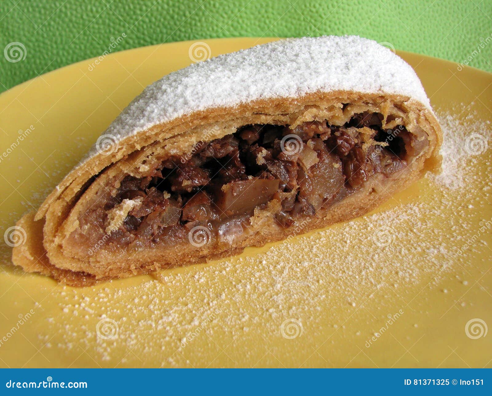 Apple Strudel, an Austrian Dessert Stock Image - Image of pastry, macro ...