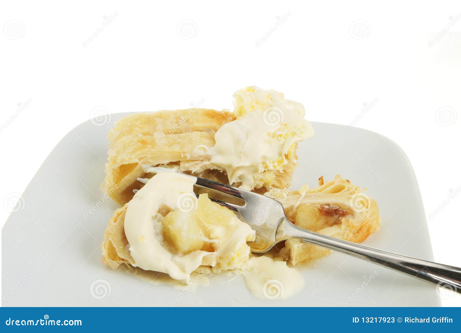 Apple strudel and cream stock image. Image of pudding - 13217923