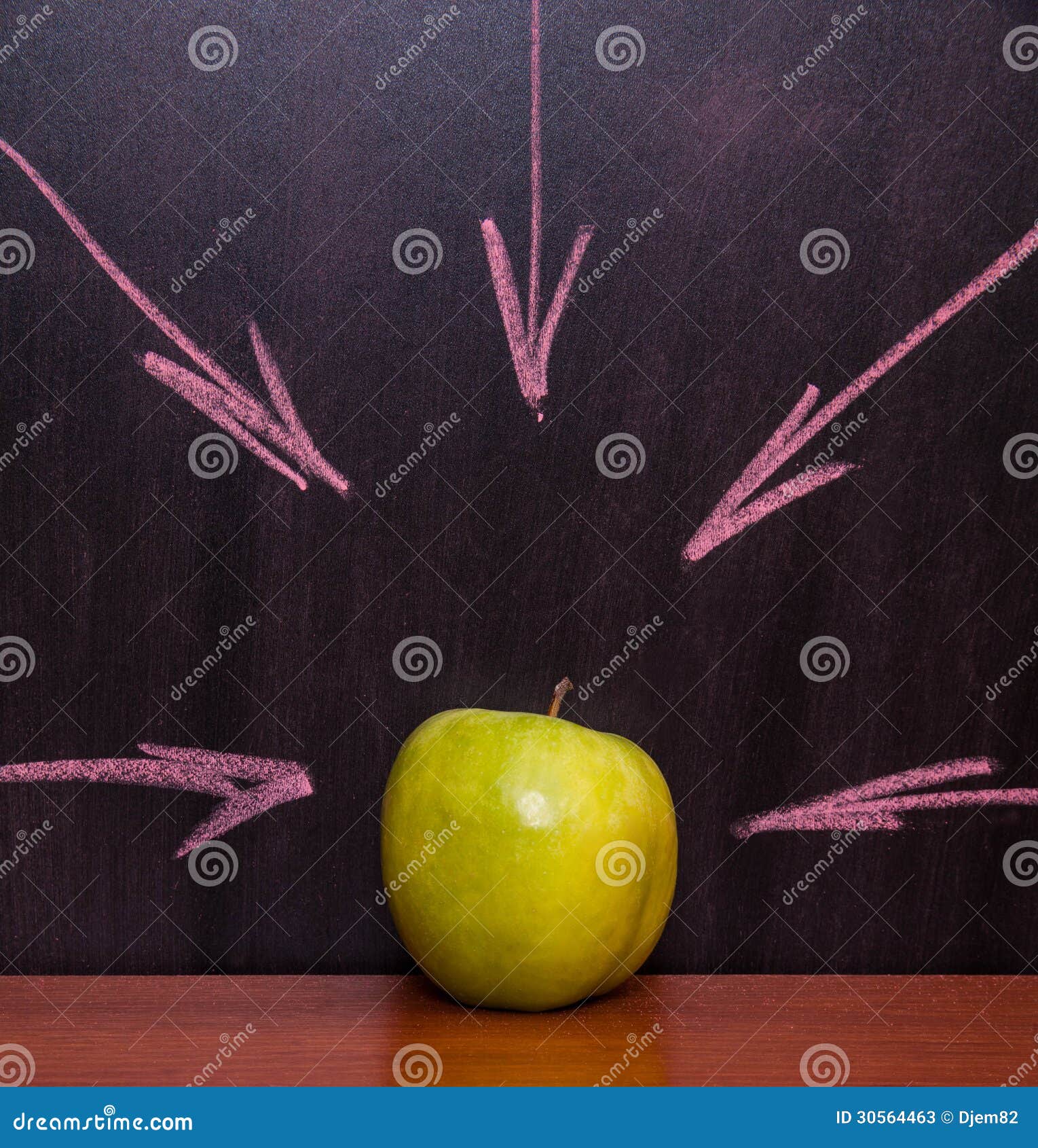 Apple sur le tableau. image stock. Image du trame, fruits - 30564463