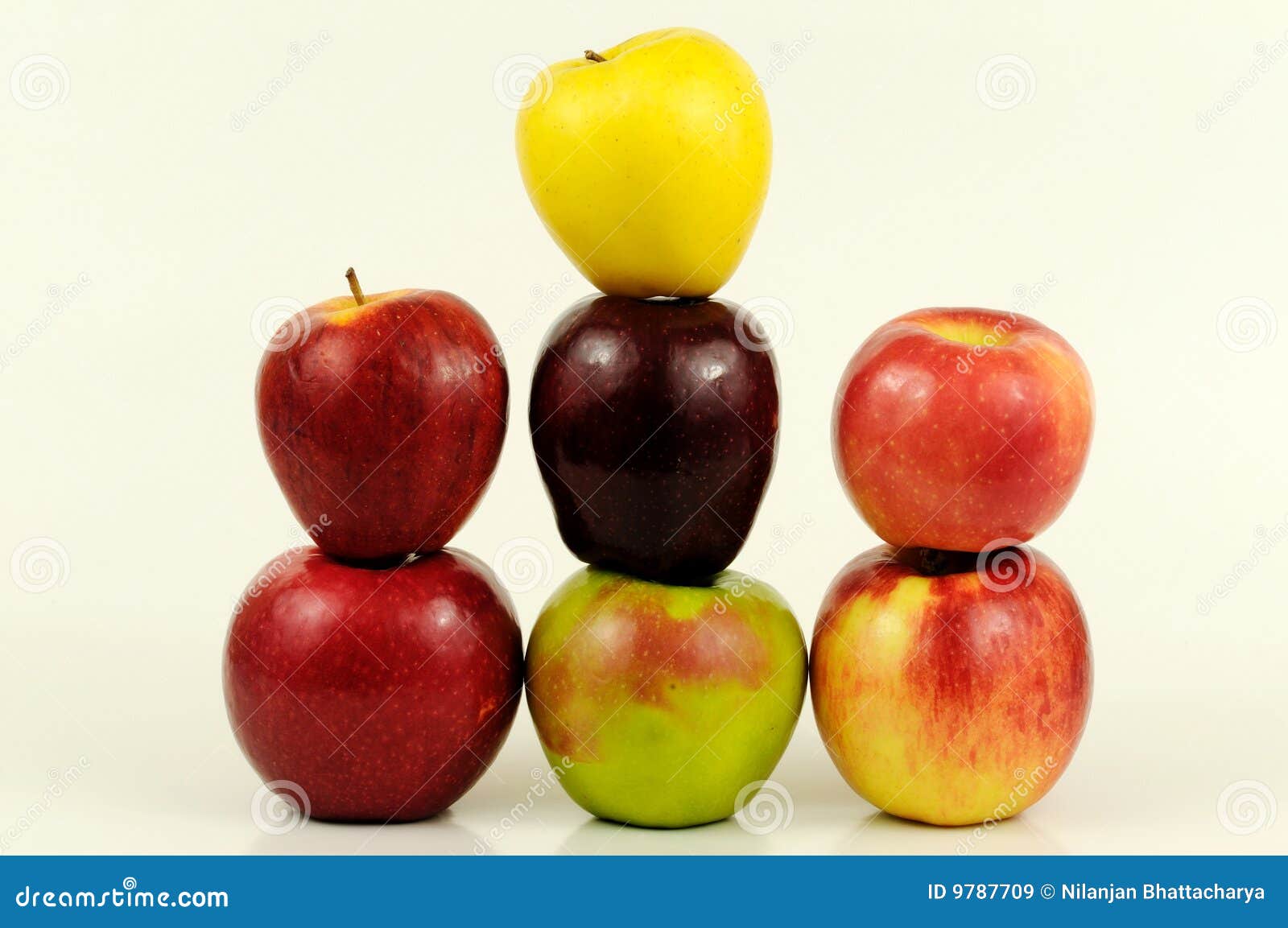 Apple varieties stock image. Image of juicy, droplets - 9787709