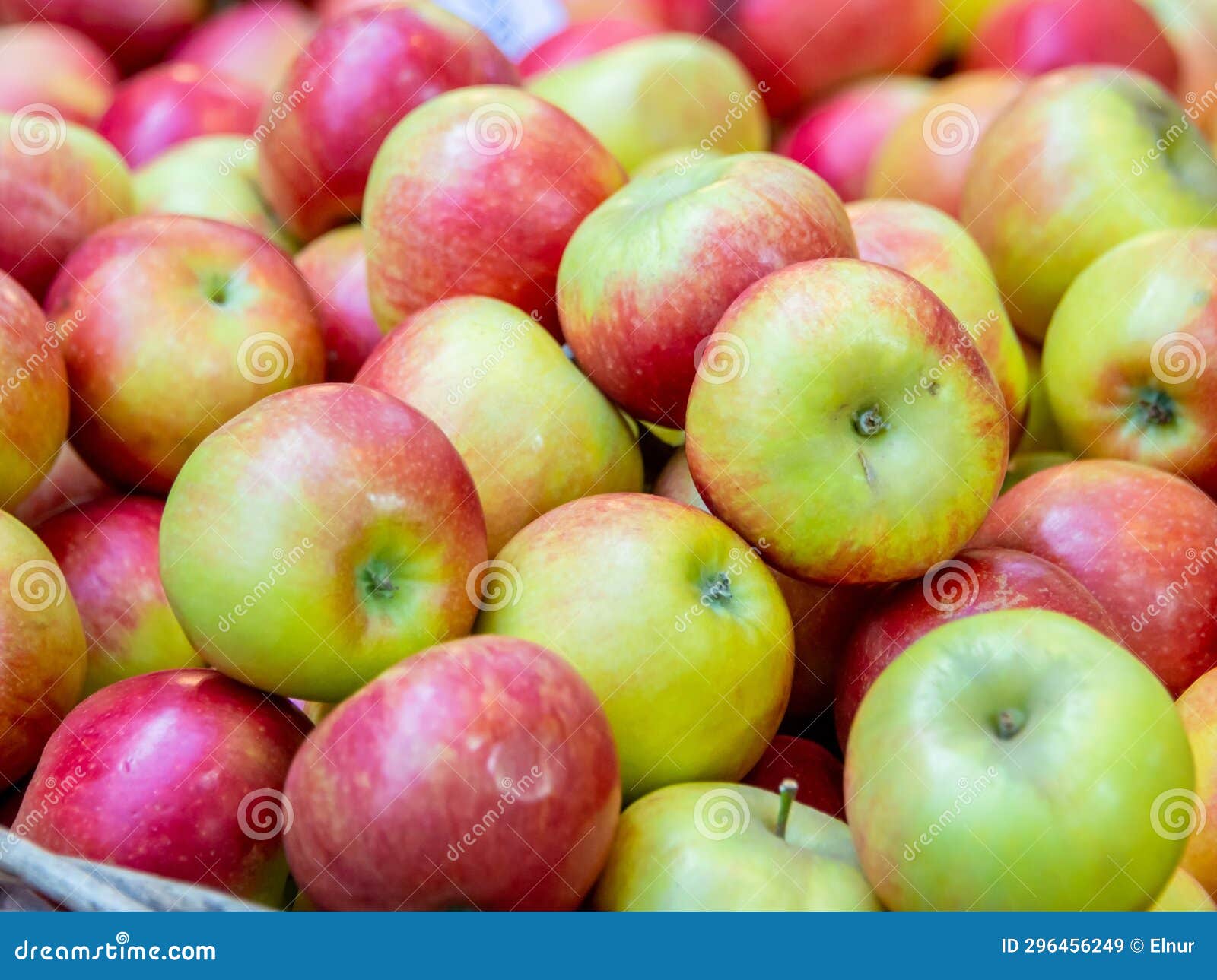 Apples at the Market Display Stall Stock Image - Image of produce ...