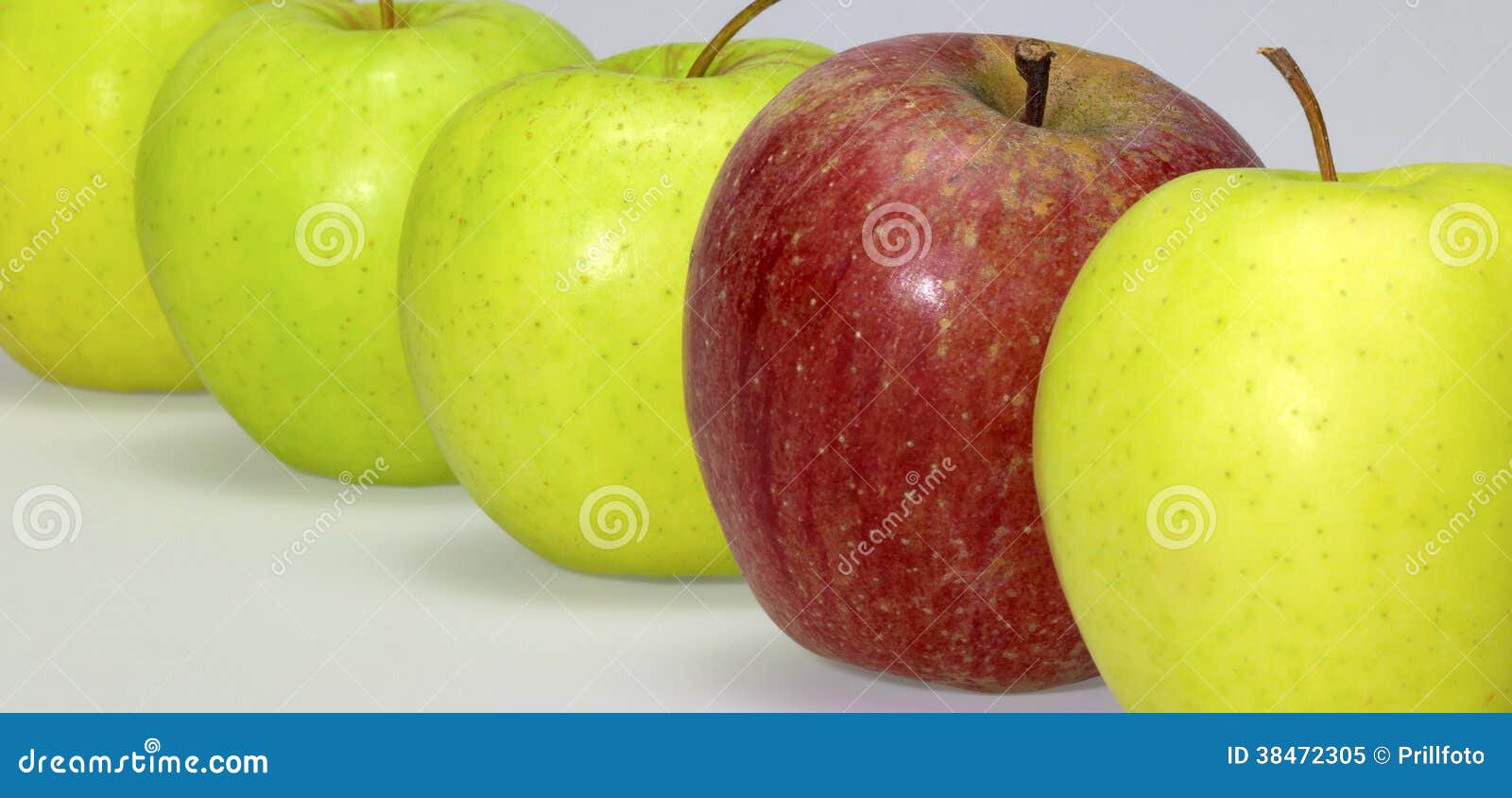 Apples in a row stock image. Image of healthy, full, fresh - 38472305