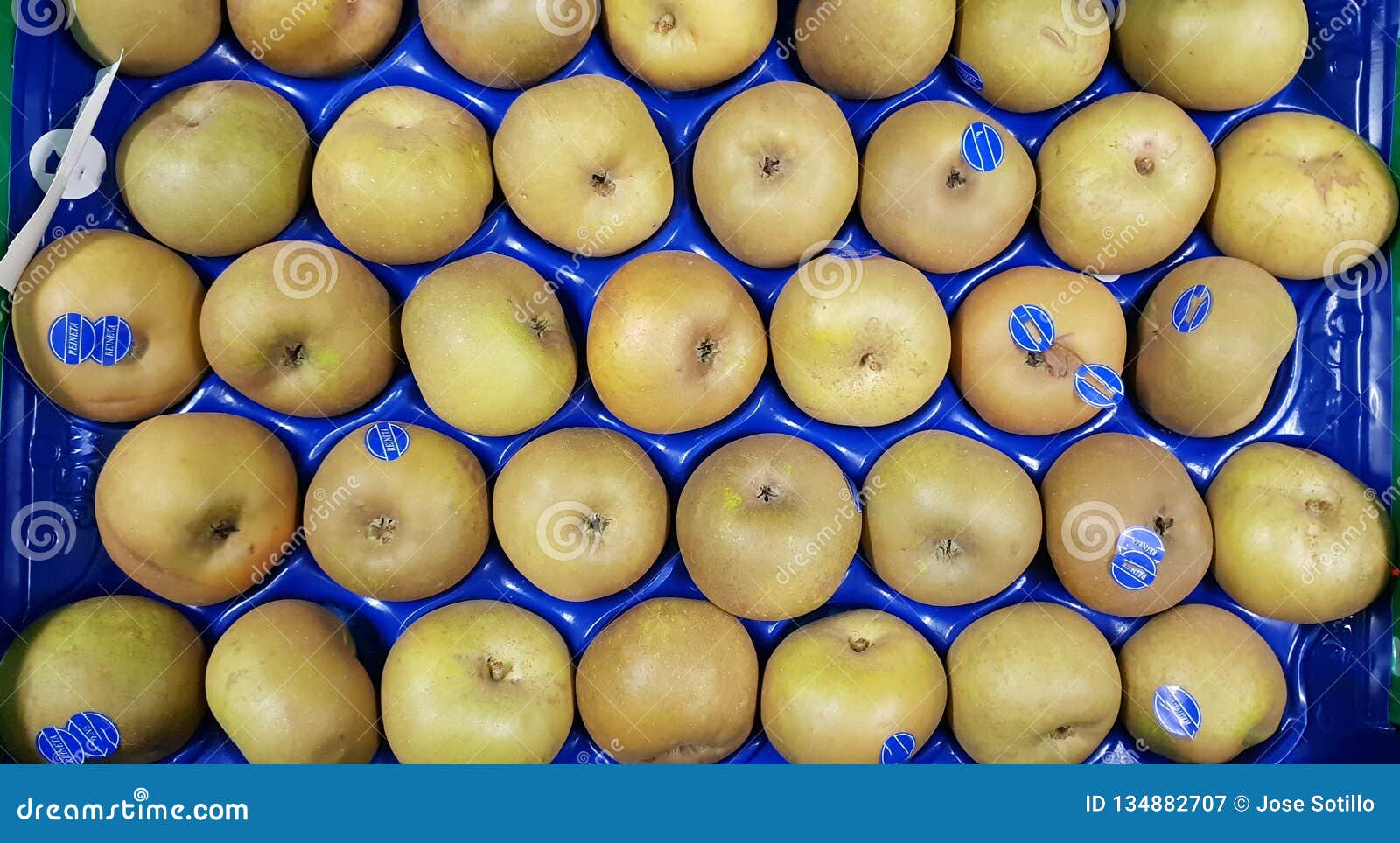 Apples Sweet and Delicious Foods Ready To Eat Stock Image - Image of ... Apples Sweet and Delicious Foods Ready To Eat Stock Image - Image of ...