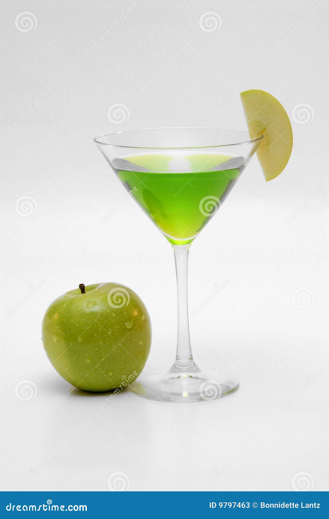 Appletini stock image. Image of fruit, green, drink, delicious - 9797463