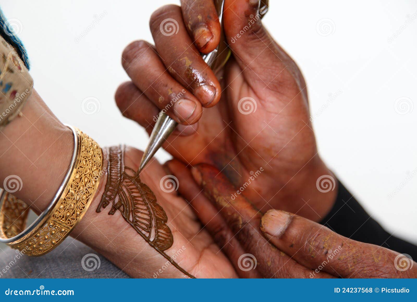 Applying henna stock photo. Image of beautiful, henna - 24237568