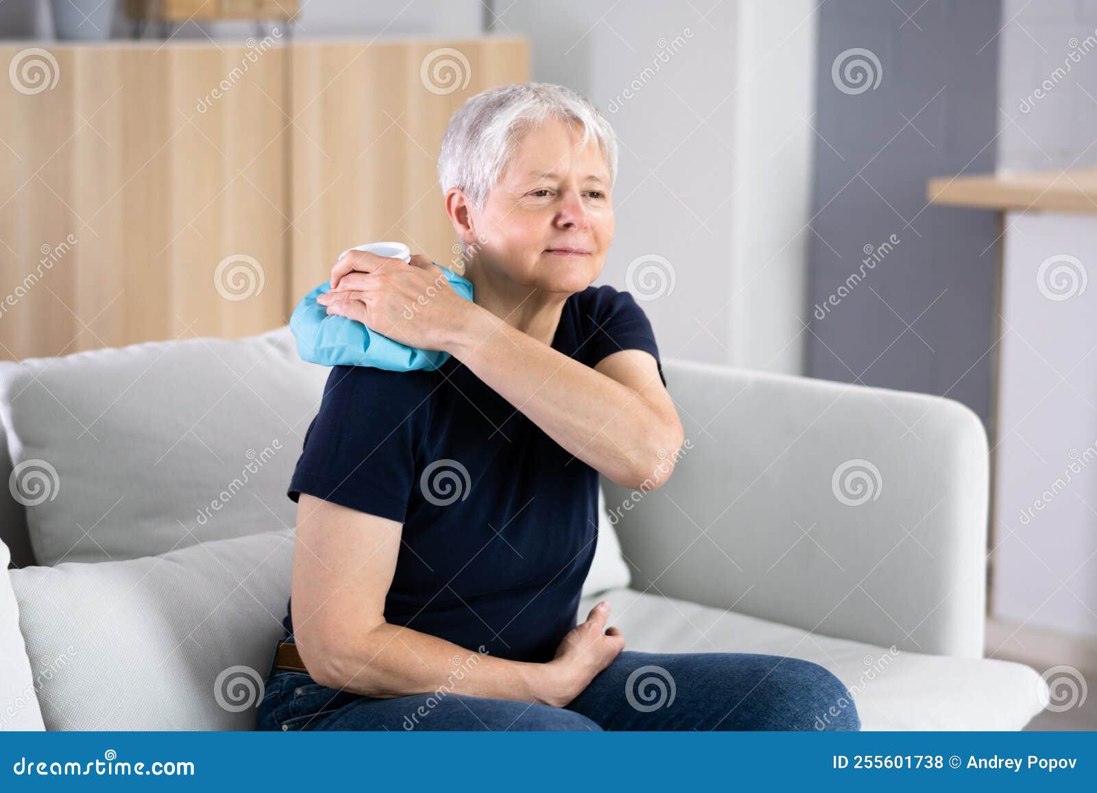 Applying Ice Pack Cold Therapy Gel Stock Photo - Image of joint ...
