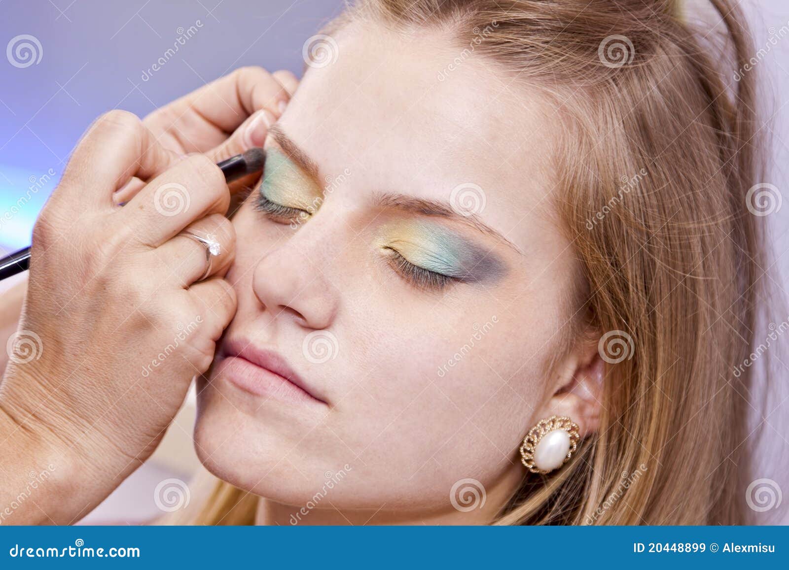 Applying make-up stock image. Image of model, eyelashes - 20448899