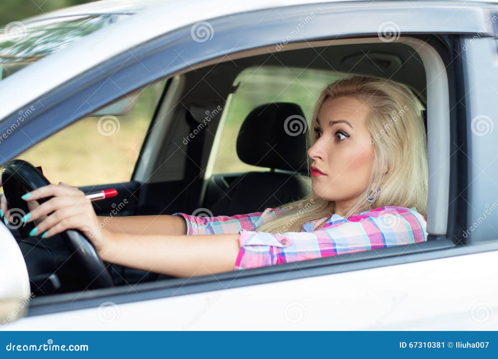 Applying Makeup while Driving Stock Image - Image of lipstick, outdoor ...