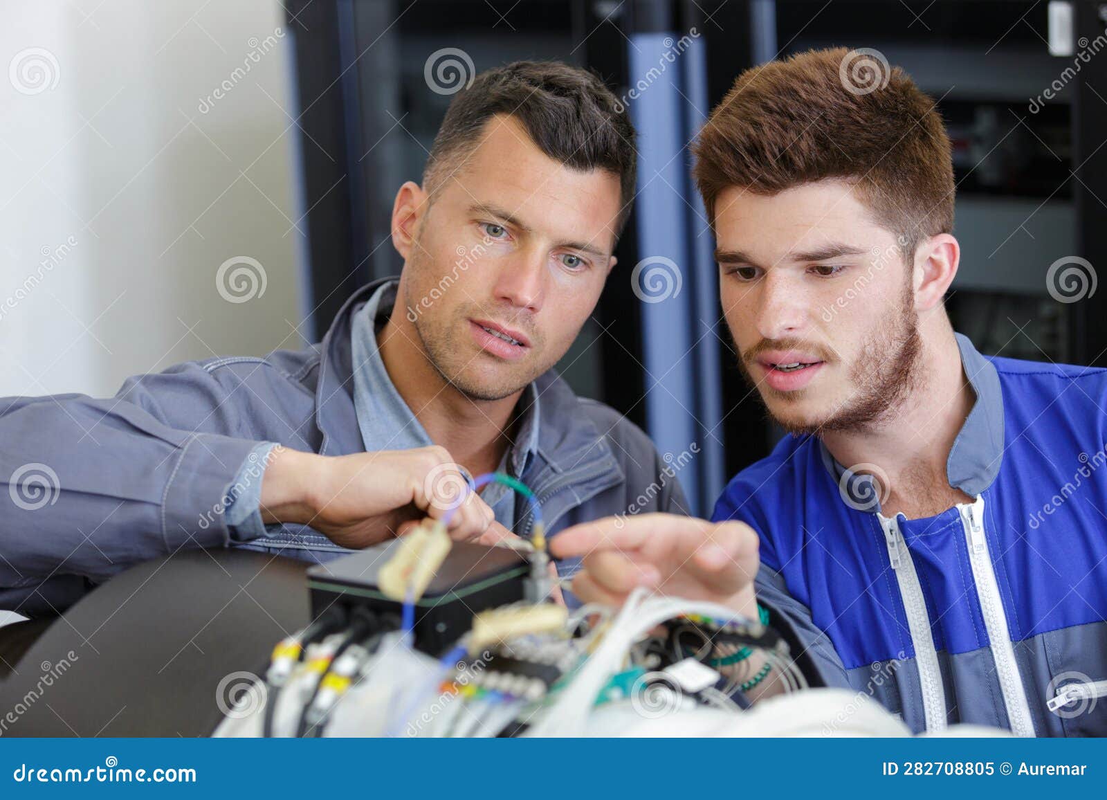 Apprentice Learning To Fix Issue Stock Image - Image of installer ...