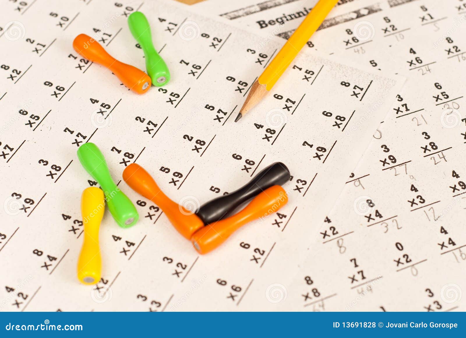 Apprentissage Pour Se Multiplier Photo stock - Image du contrôle ...