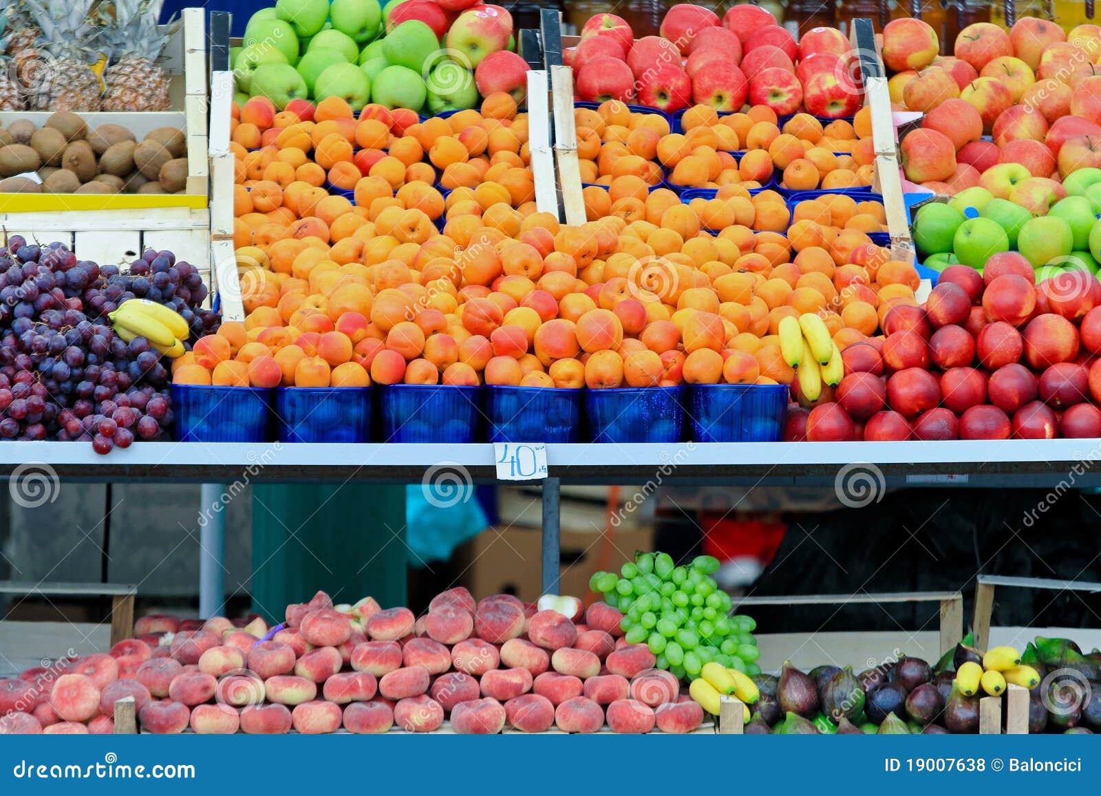 Appricot fruits stock photo. Image of foods, groceries - 19007638