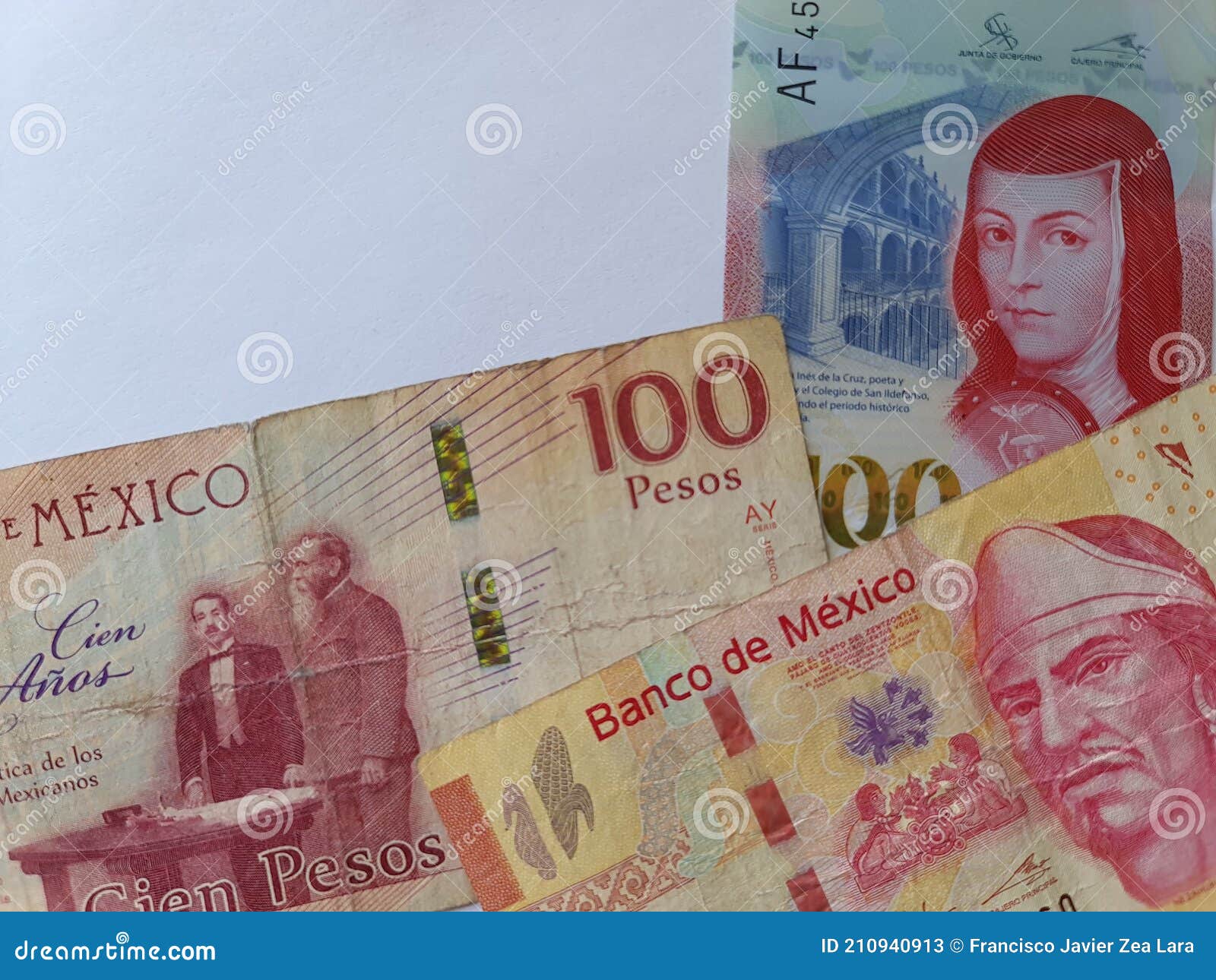 Approach To Mexican Banknotes of 100 Pesos and White Background Stock ...