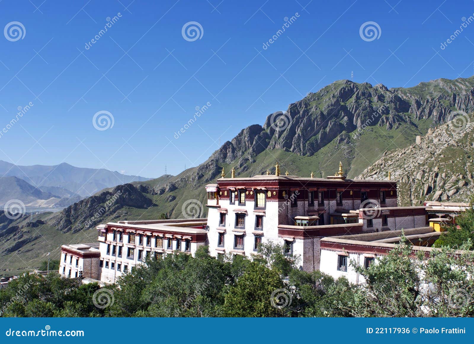 Approaching the Drepung Monastery Stock Photo - Image of landscape ...