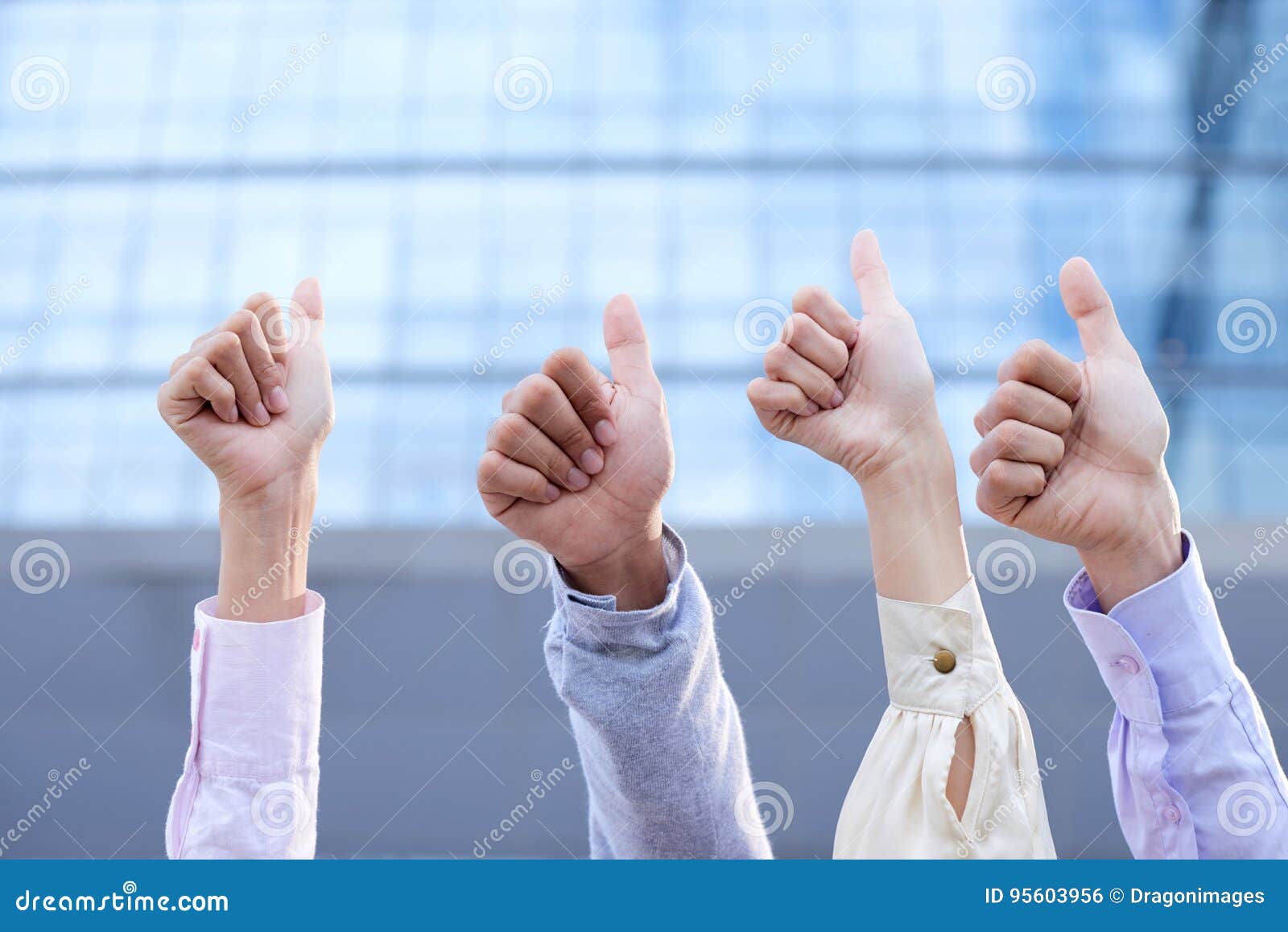 Images Approbation - Téléchargez 31,466 Photos libres de droits