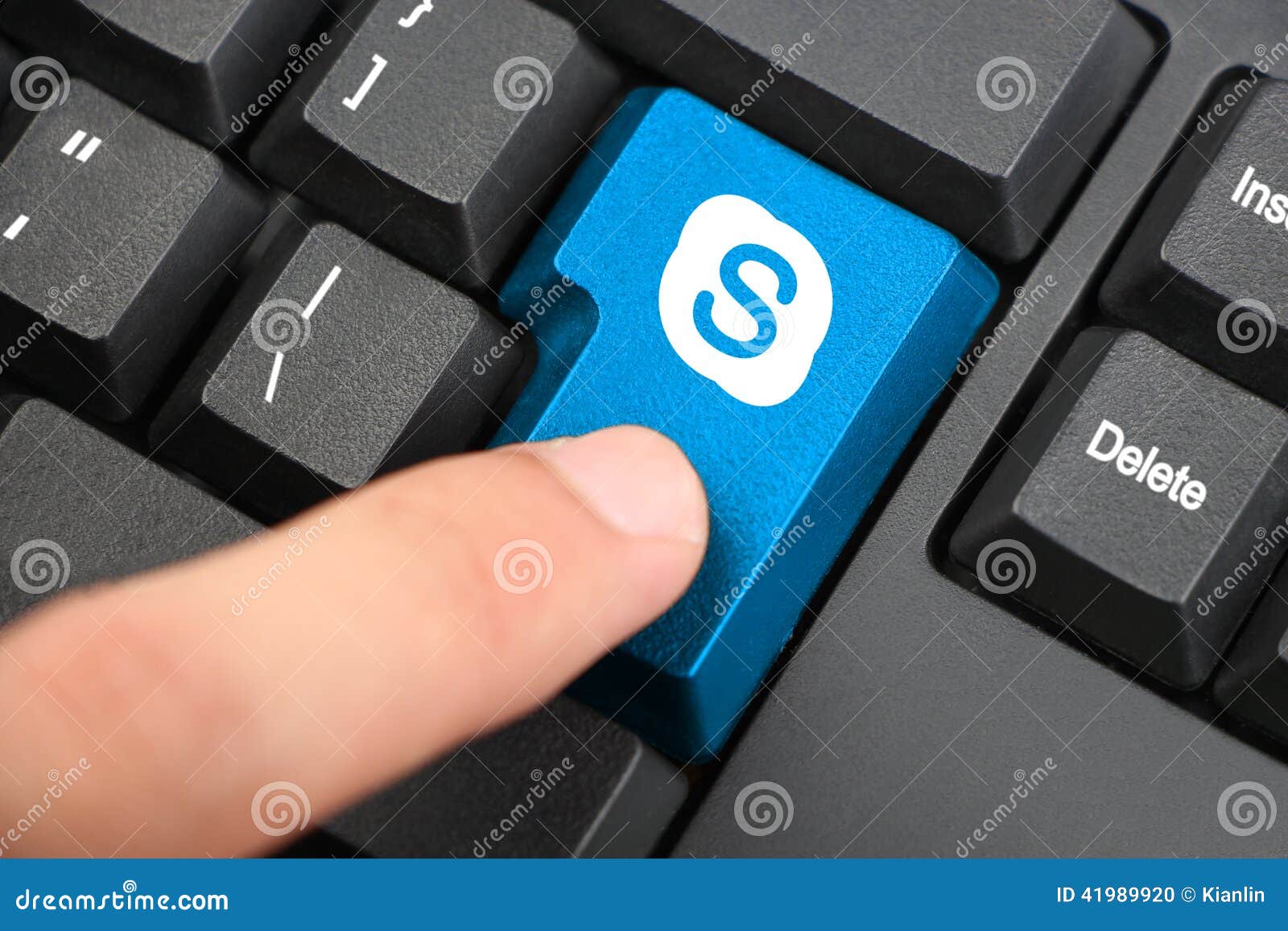 Appuyez Sur Le Bouton De Skepe Image éditorial - Image du bleu, logo ...