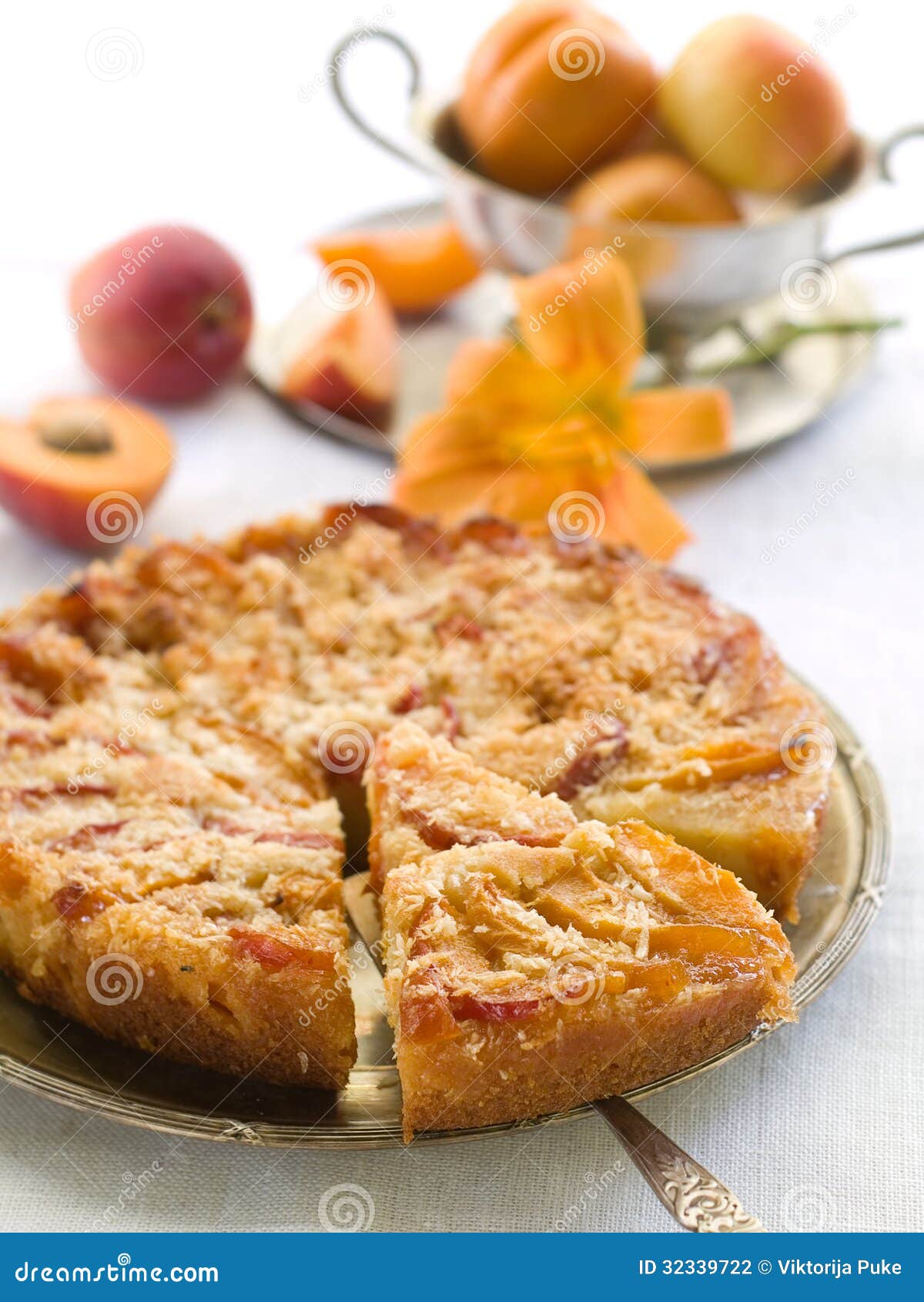 Apricot Cake Royalty-Free Stock Photo | CartoonDealer.com #32663481