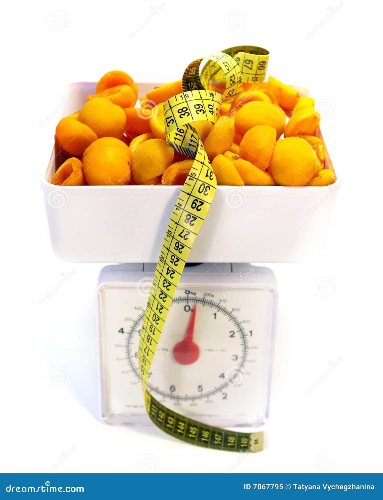 Apricots On The Scale Picture. Image: 7067795