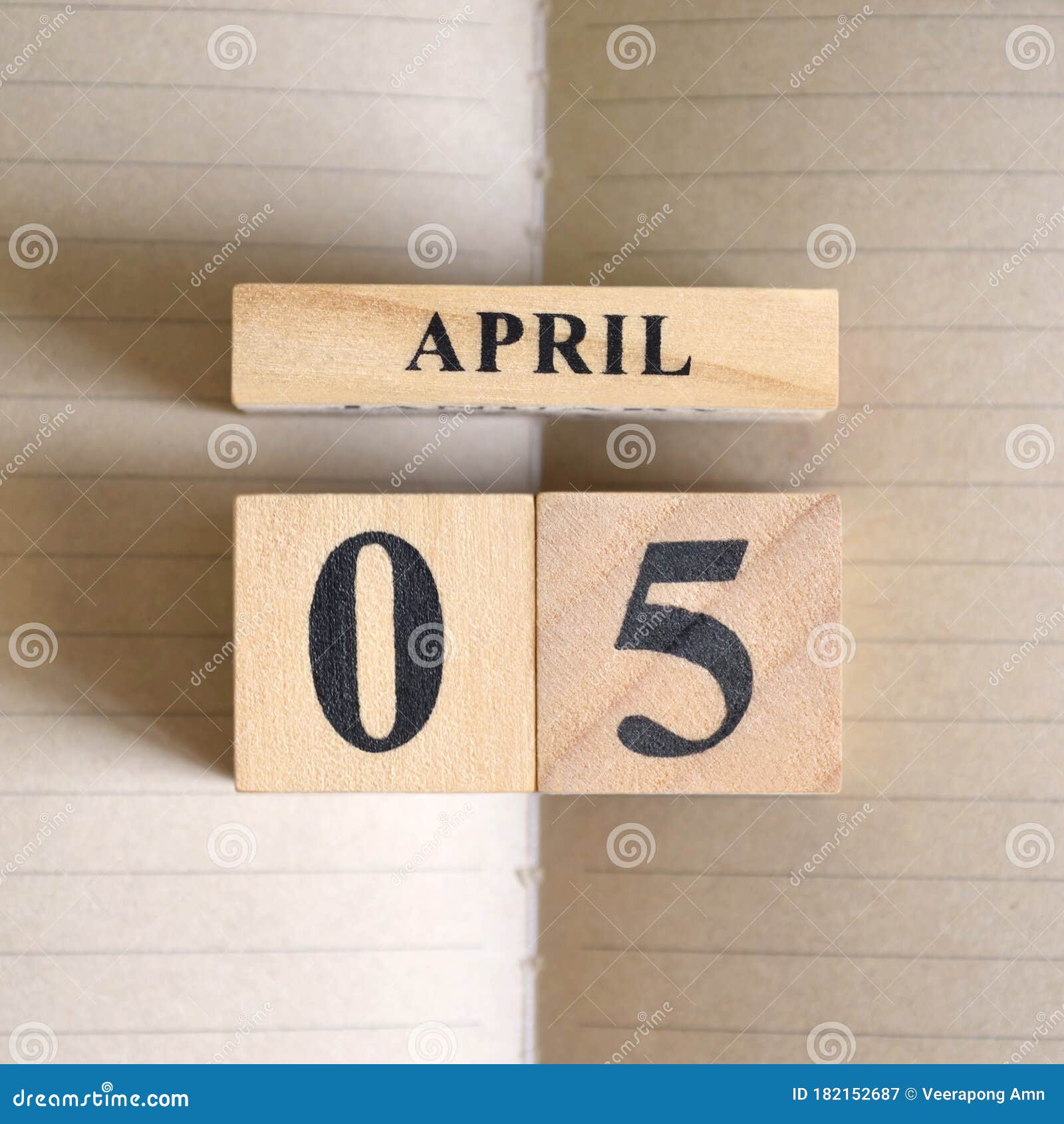 April 05, Icon Design with Number Cube. Stock Image - Image of ...