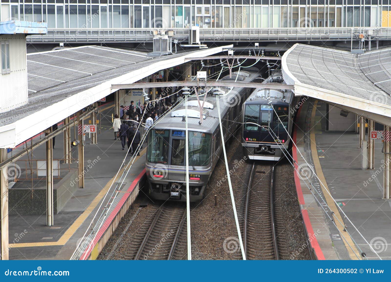 Platform in Shin Osaka Station Waiting the Train 13 April 2012 ...