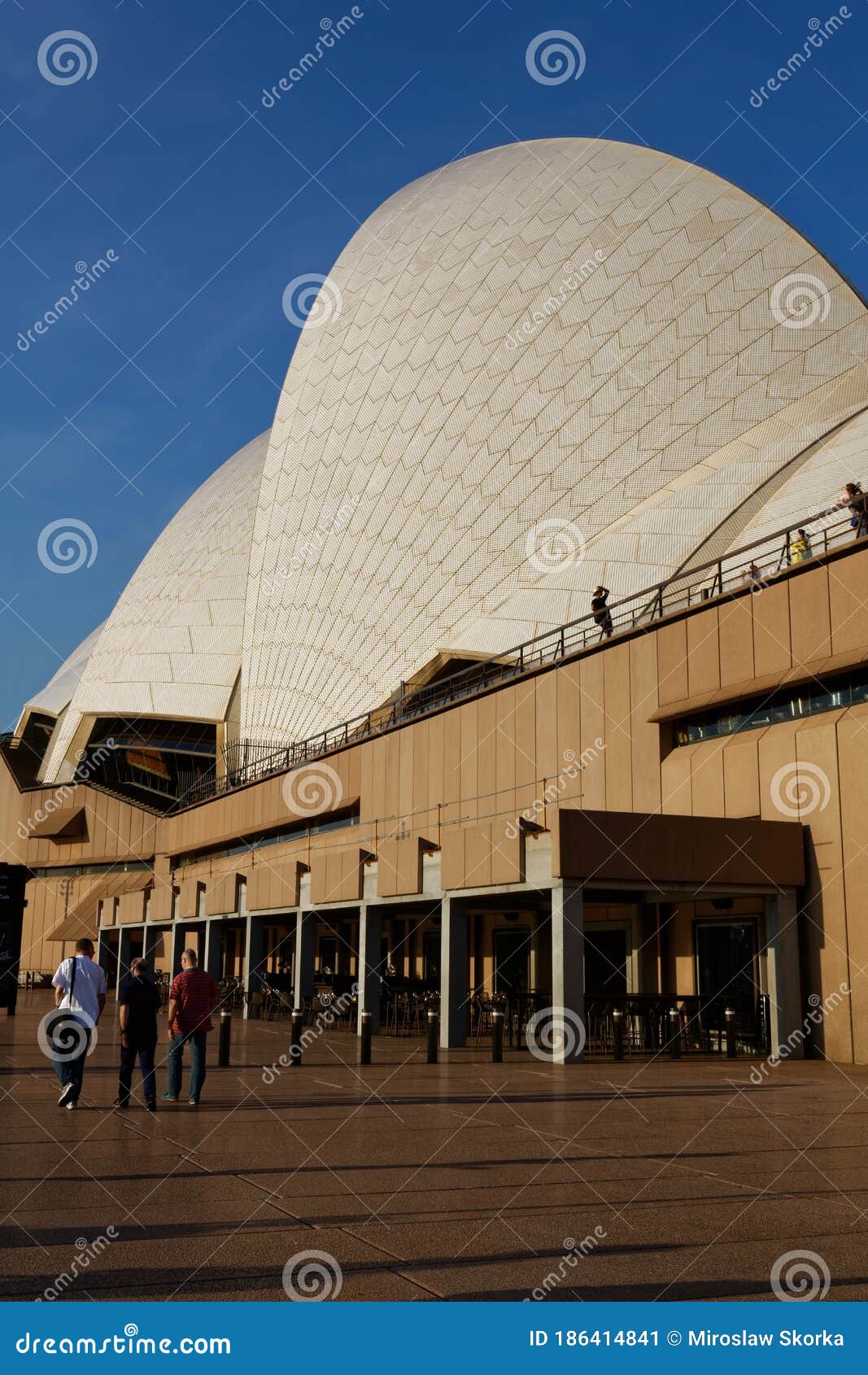 Sydney Opera House 2016 editorial photo. Image of afternoon - 186414841