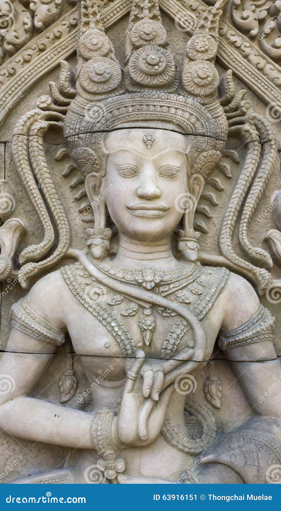 Apsara Carvings Status On The Wall Of Angkor Temple, World Herit ...