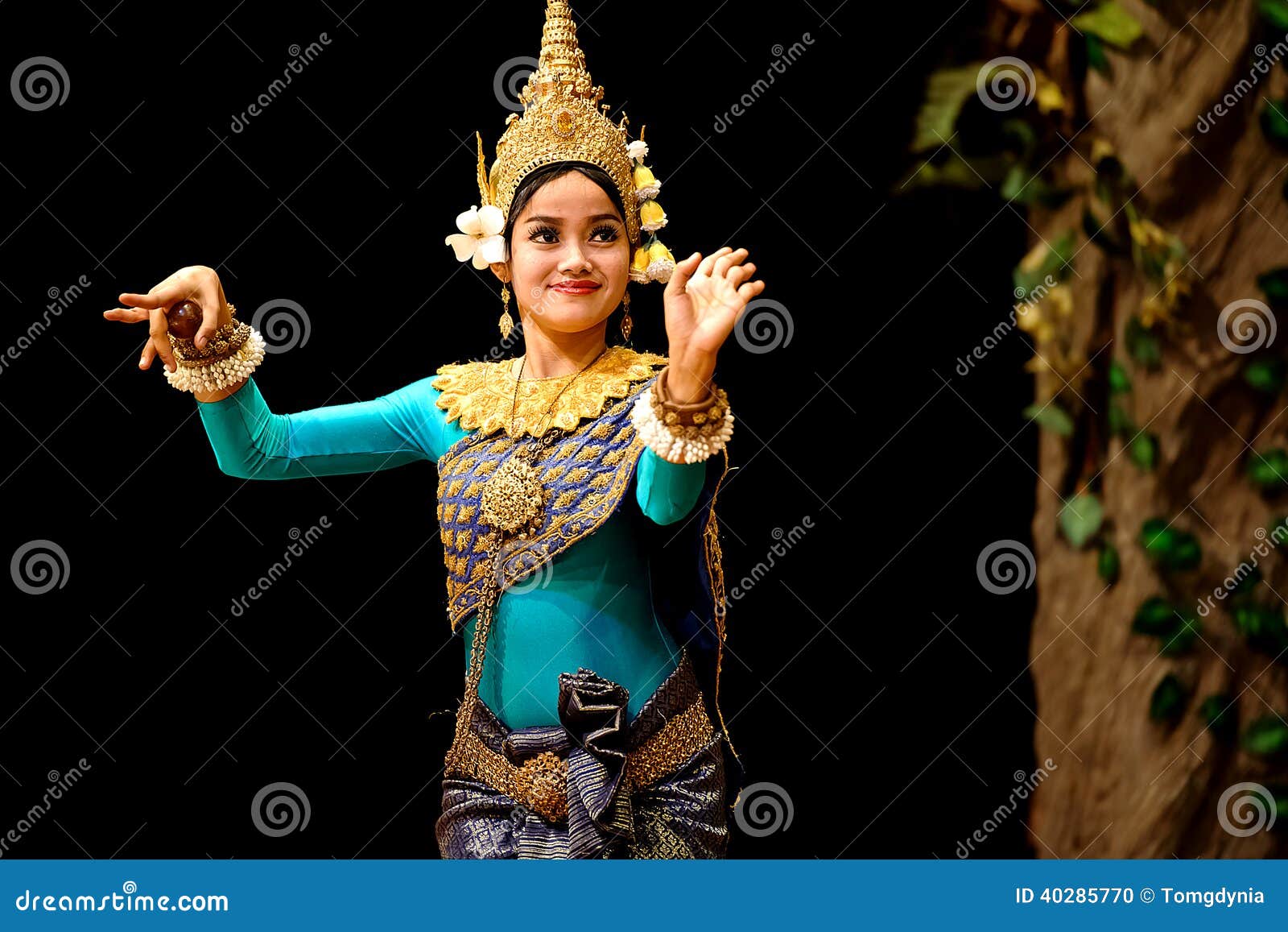 Apsara Dance Editorial Photo | CartoonDealer.com #40285783