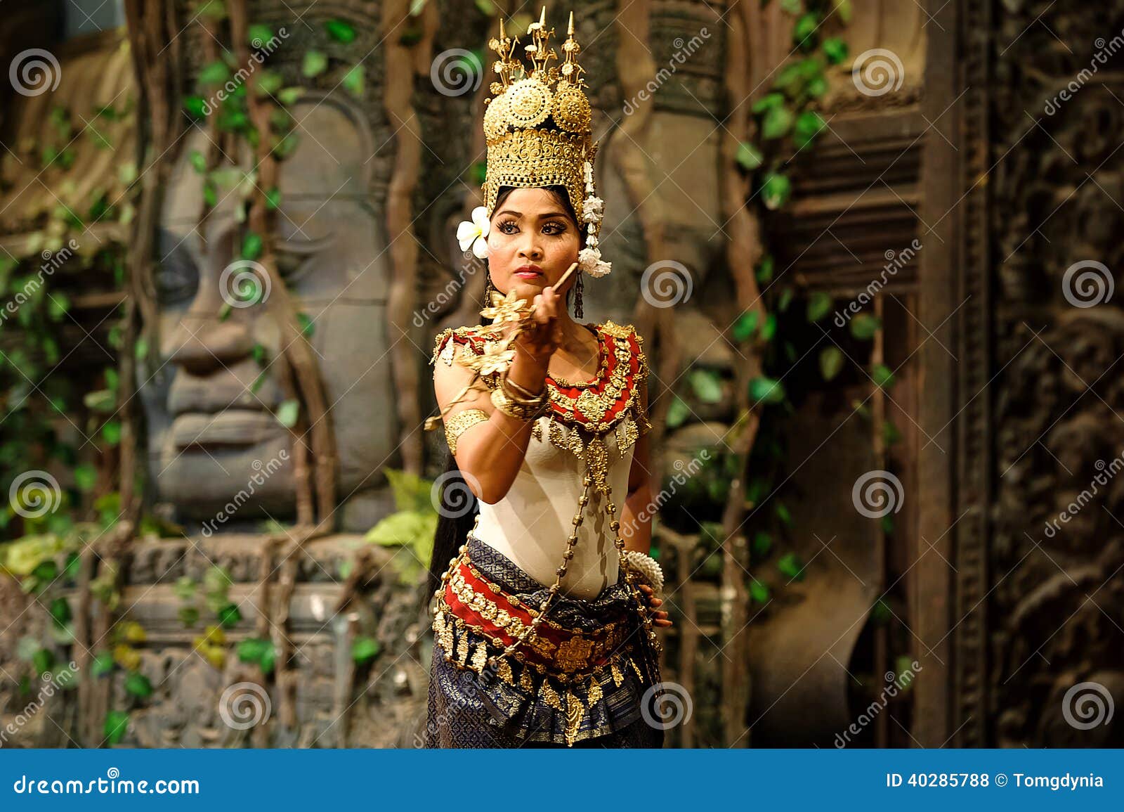 Apsara Dance Editorial Photo | CartoonDealer.com #40285783