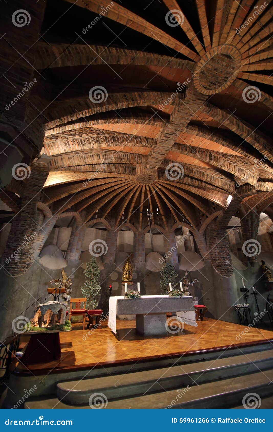 Apse in Crypt of Antoni Gaudi, Barcelona, Spain Editorial Photo - Image ...