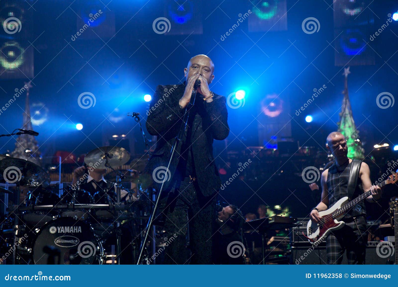 Aqua editorial stock photo. Image of singing, groups - 11962358