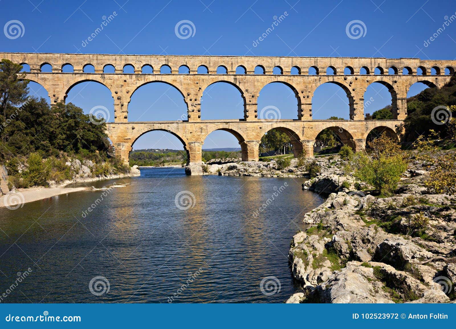 Aquaduct stock foto. Image of water, beschaving, architectuur - 102523972