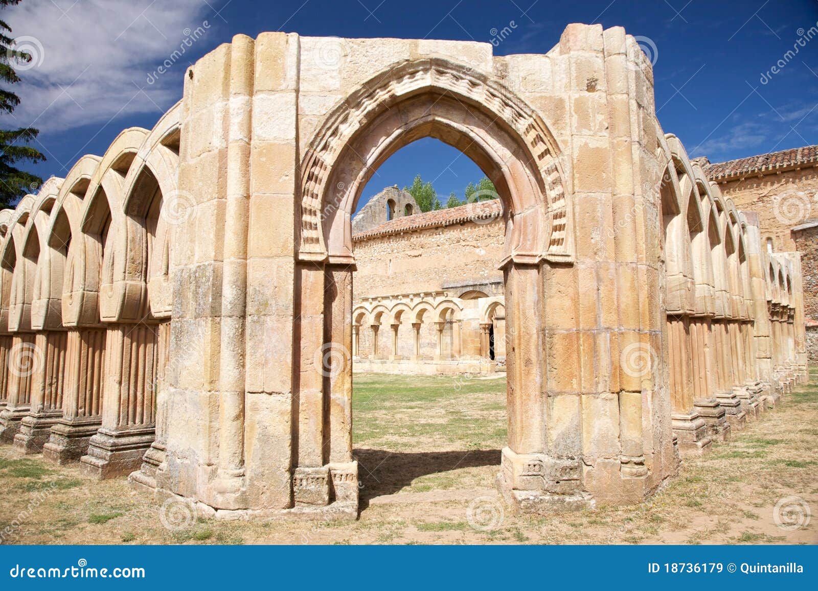 Arab arch stock image. Image of spain, landmark, castilla - 18736179